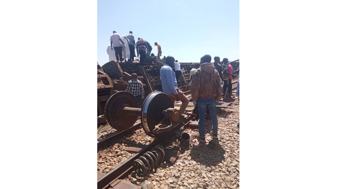 Abiria 900 ajali ya treni Tabora warudishwa makwao - Mwananchi
